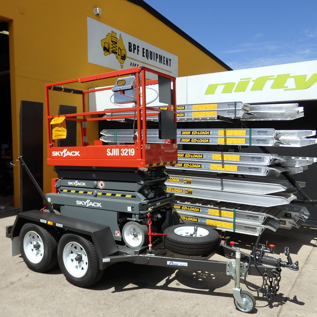 Skyjack SJ3219 19 Foot Scissor Lift Trailer Package | Adelaide